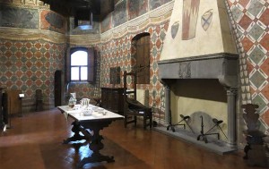 Florence Palazzo Davanzati: Step into the Middle Ages | See the World